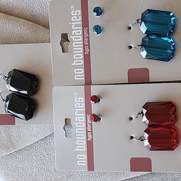 No Boundaries | Jewelry | No Boundarieshypoallergenic Earrings Set ...
